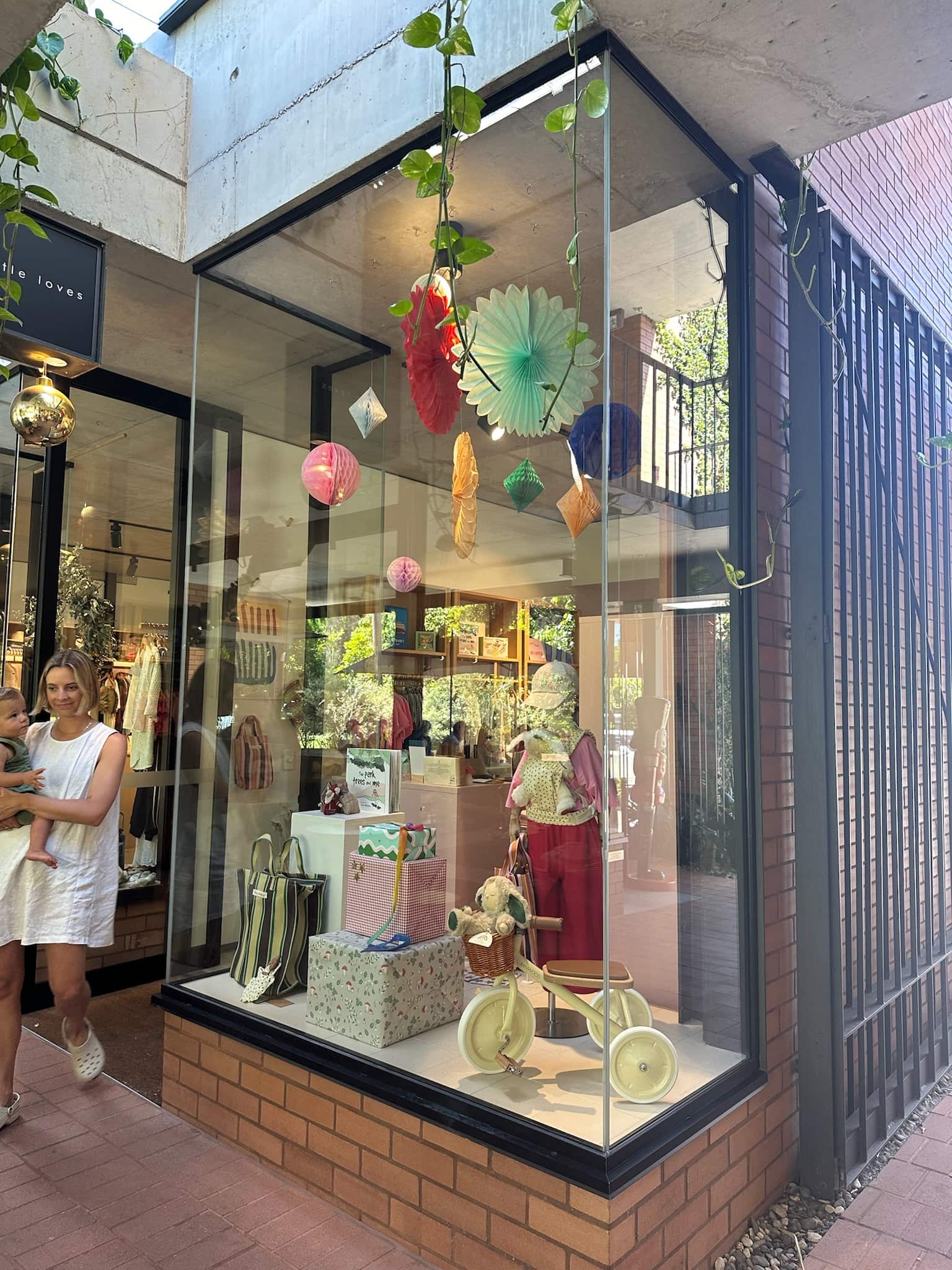 Little Loves - We help you find cool things for your littles